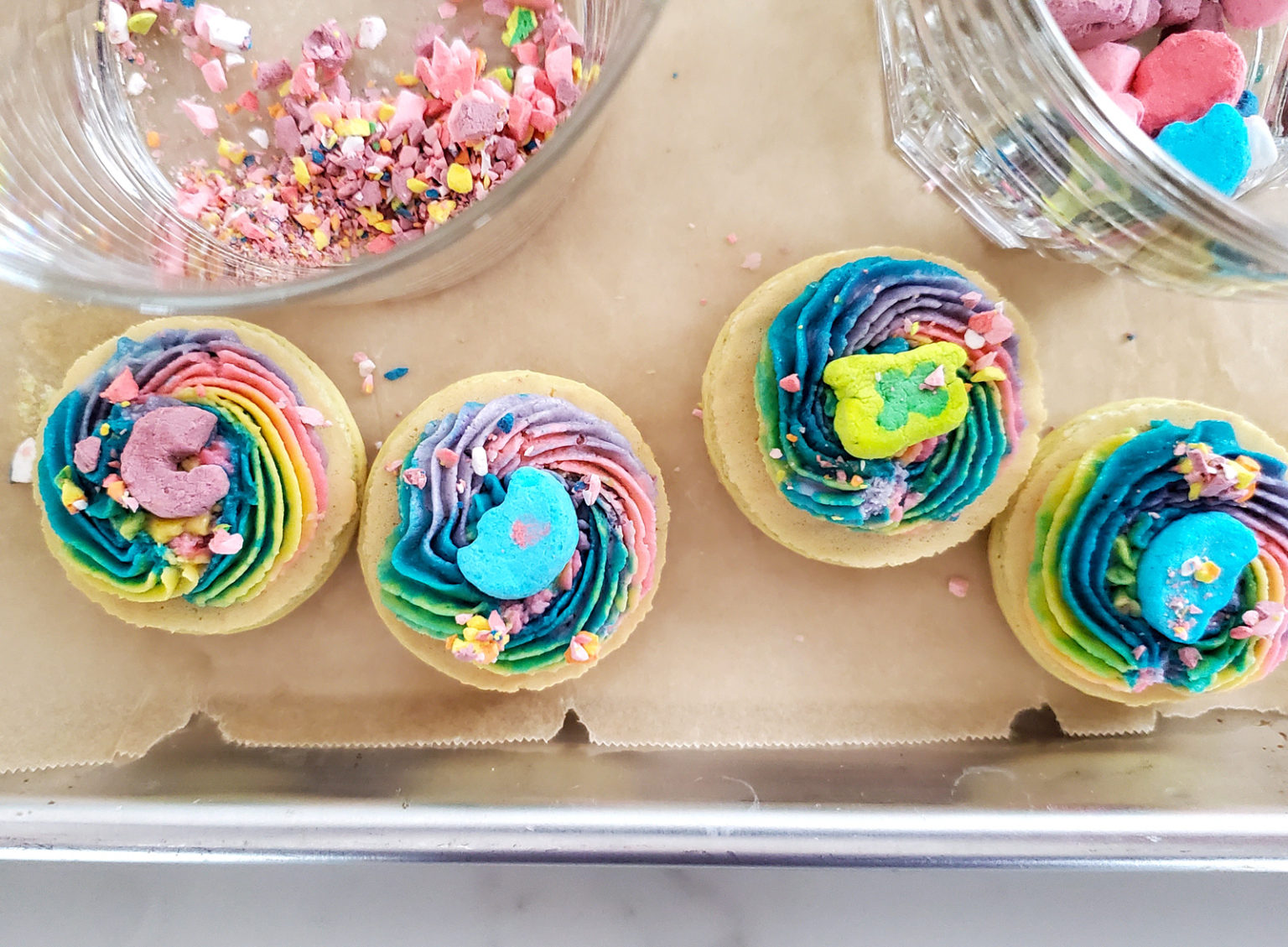 Lucky Charms Macarons – Lady of the Ladle